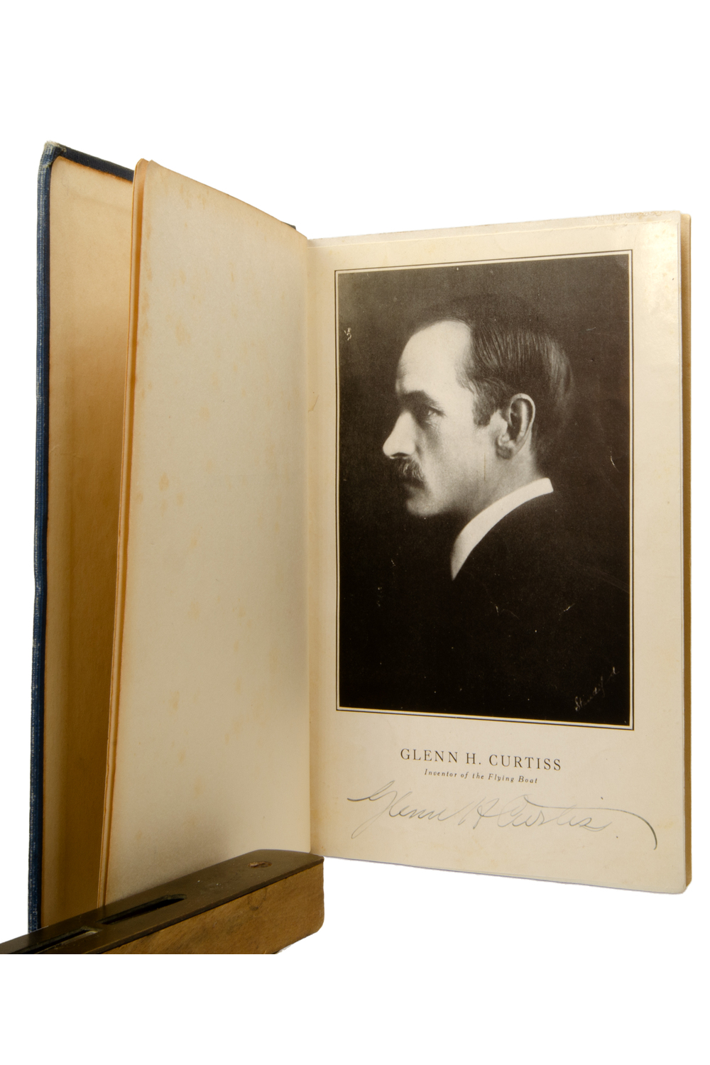 The Curtiss Aviation Book – The Small Library Company